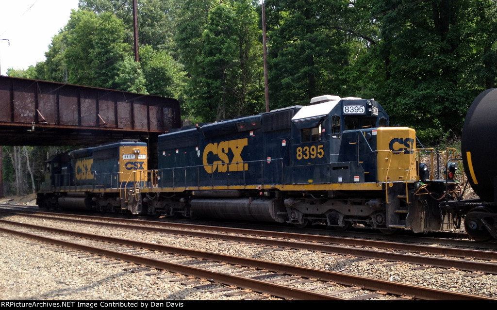 CSX SD40-2 8395 trails on Q418-26